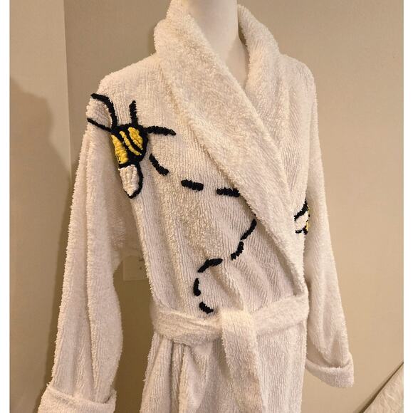 Canyon Group | Intimates & Sleepwear | Vtg Canyon Group Bee Happy Robe ...